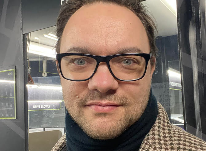 Dr. Azalea Raad - Research Team